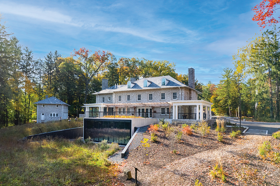 4 Reasons to Visit Youngstown This Summer