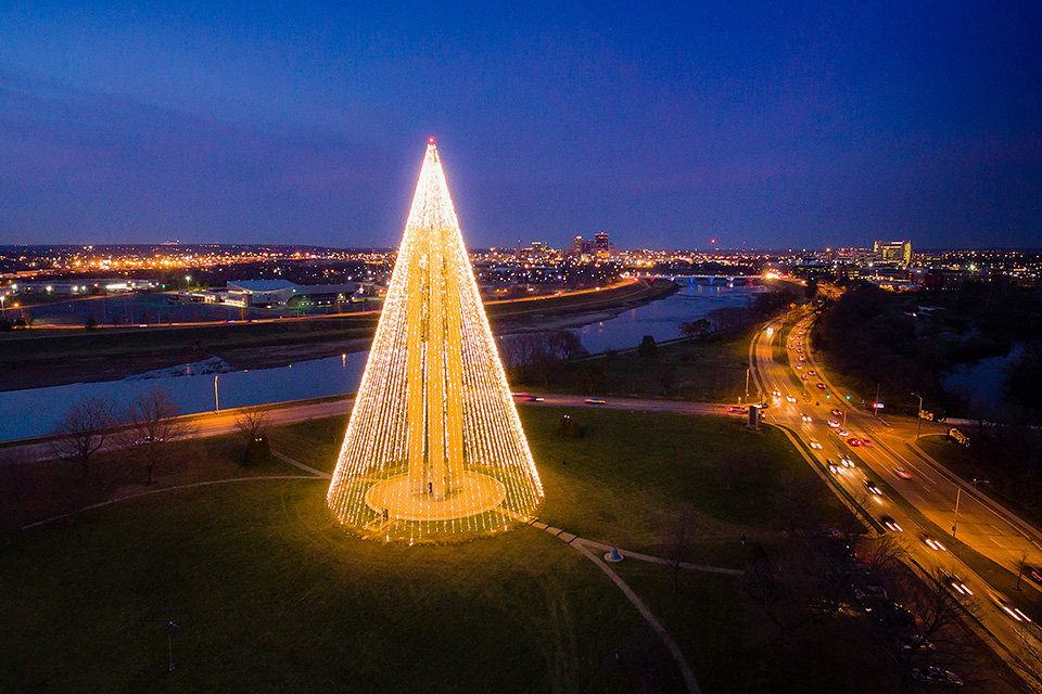 5 Ways to Kick Off the Holidays in Ohio